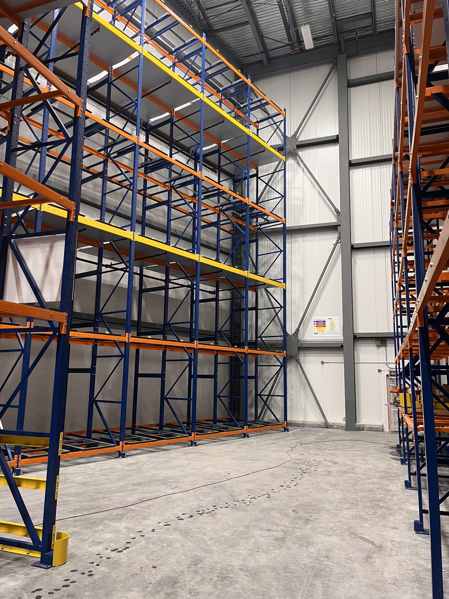 STRUCTURAL PALLET RACK – West Coast Installations